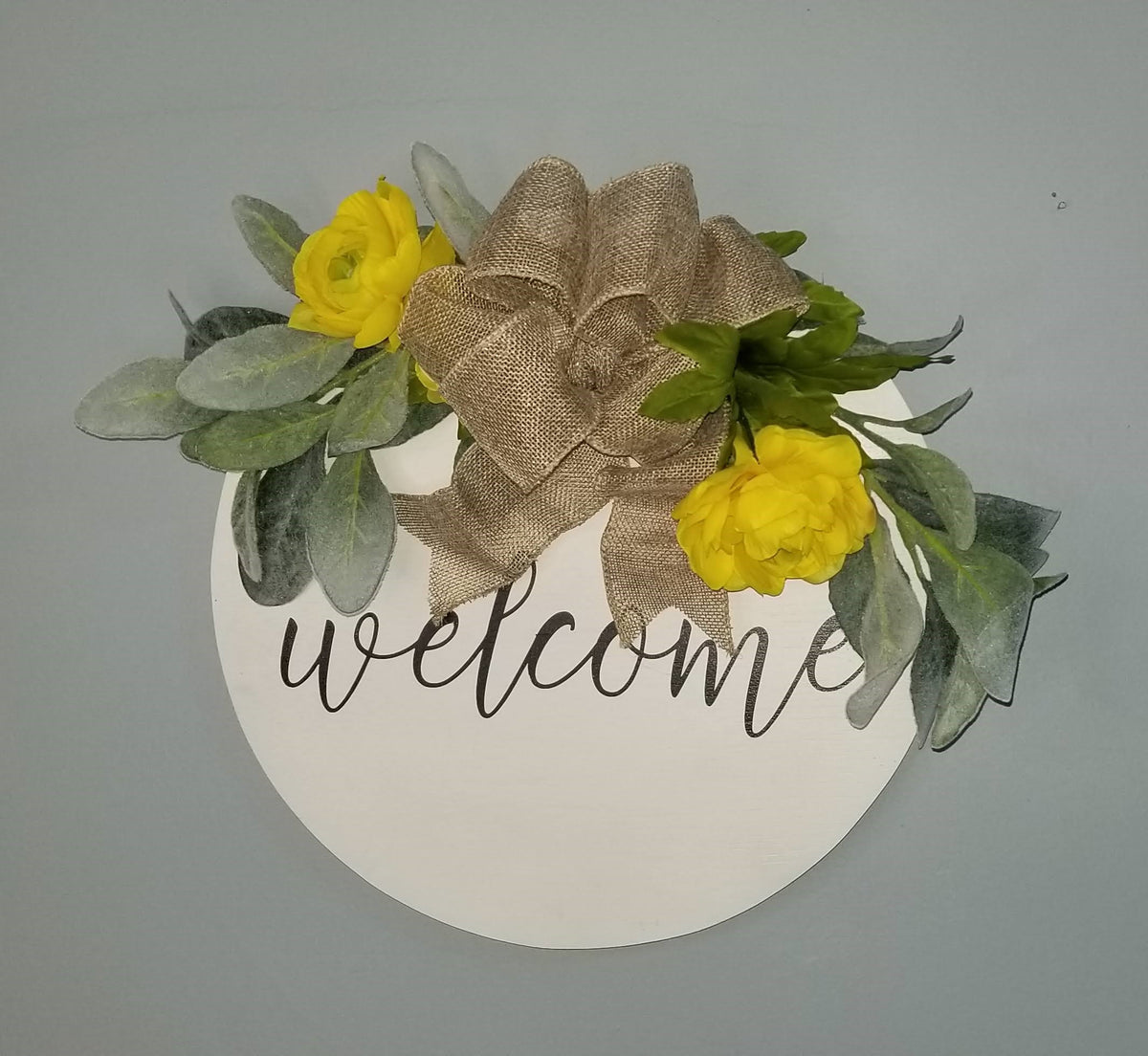 Welcome Round Sign, 12", White – Hawg Wild Designs